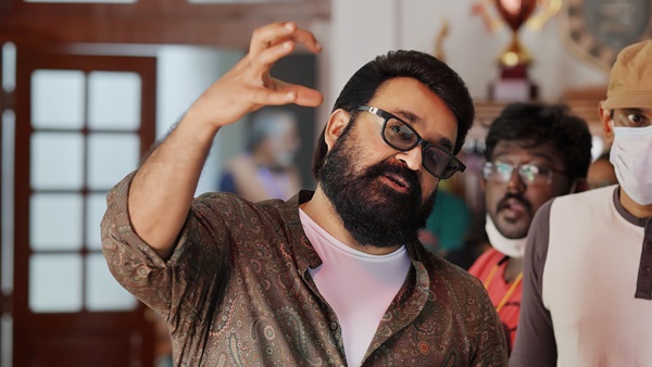 Barroz Photos & Images # 5715 - Filmibeat Malayalam