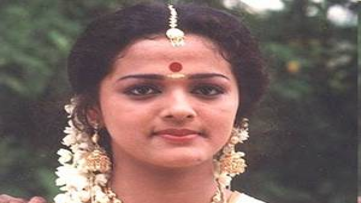 Vinduja Menon, Actress, Malayalam Cinema, വിന്ദുജ മേനോന്‍, മലയാളം സിനിമ ...