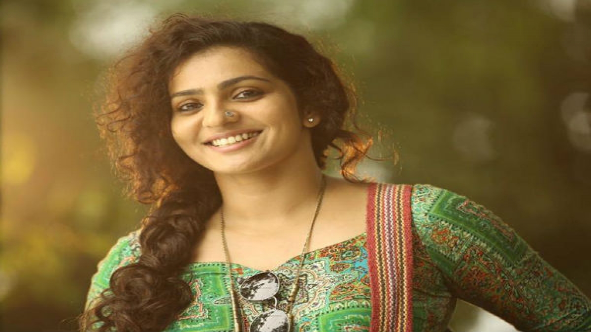 Actress Parvathy about new generation - Malayalam Filmibeat