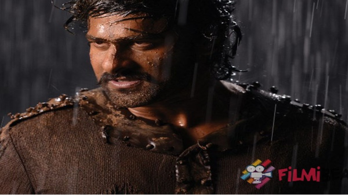 Prabhas's body weight is 150KG for Baahubali 2 - Malayalam Filmibeat