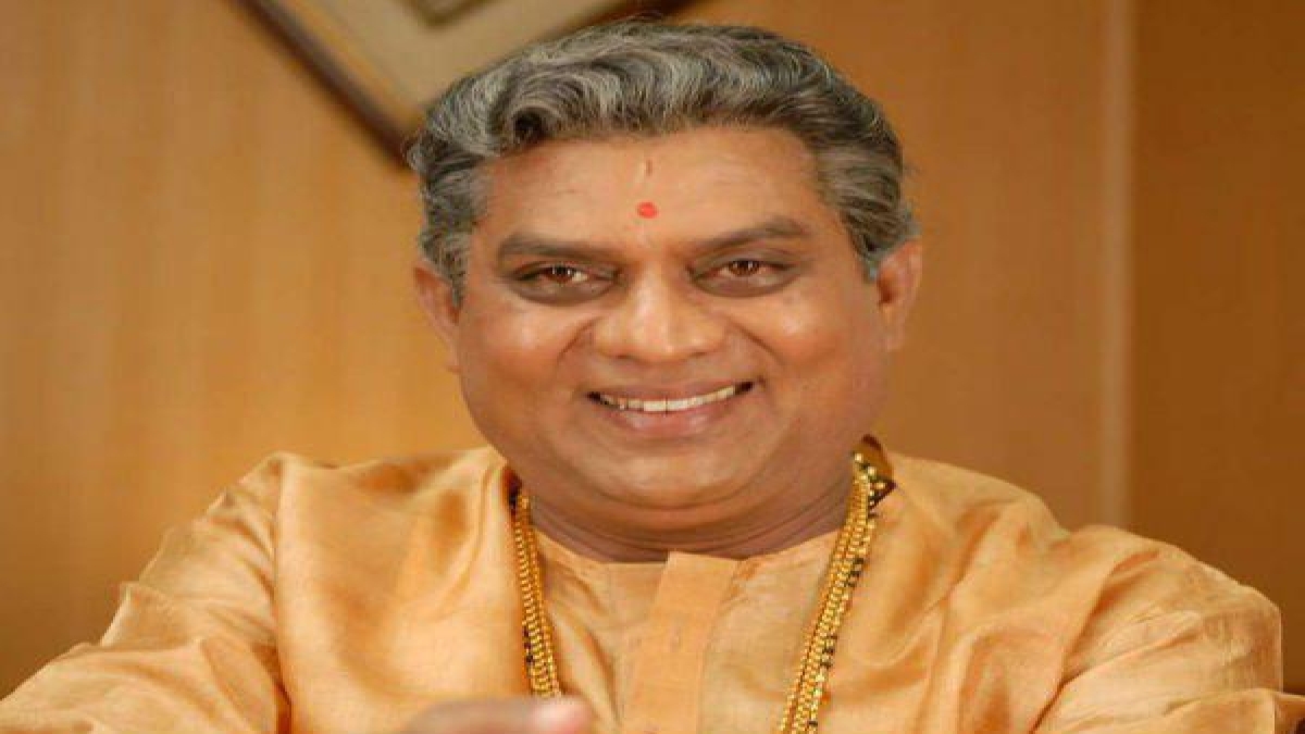 Jagathi Sreekumar Lunar Chappal advertisement getting viral on social ...