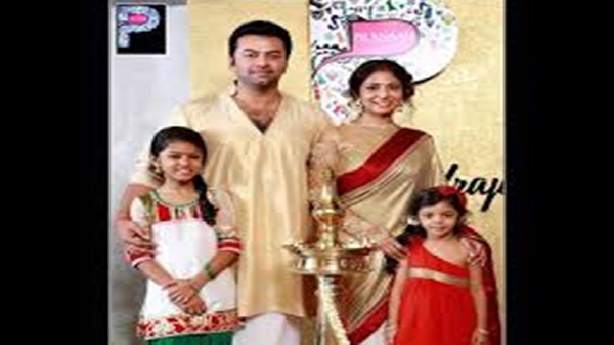 indrajith daughter prarthana and nakshathra's song video viral ...