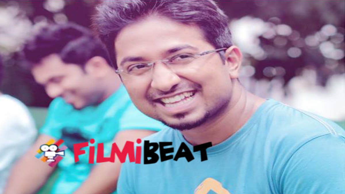 vineeth sreenivasan's post about jomon t john - Malayalam Filmibeat