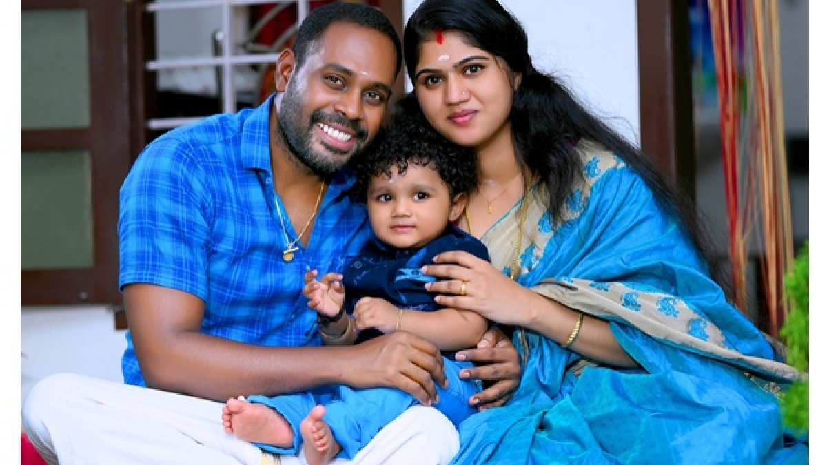 Actor Senthil Krishna Opens Up About His Love Story With Wife Akhila ...