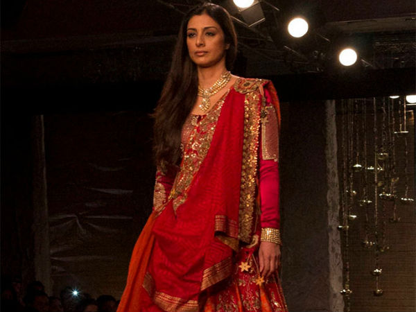 Don’t ask me about marriage: Tabu - Malayalam Filmibeat