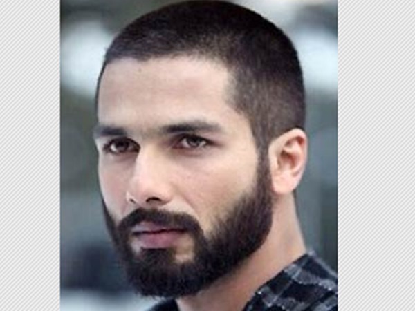 Bollywood celebrities who went bald for their films. - Malayalam Filmibeat