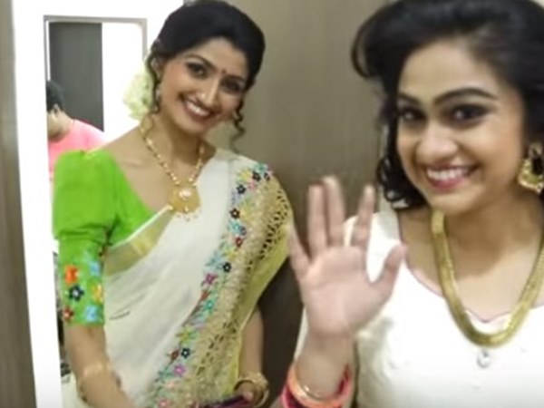 Divya Unni and VIdhya Unni Cover shoot video - Malayalam Filmibeat