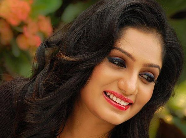 Actress Arya about her career - Malayalam Filmibeat