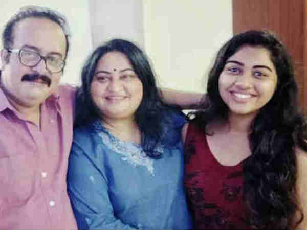 Sai Kumar's latest photo with family getting viral in social media ...