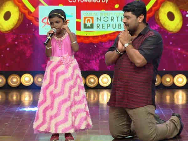 Midhun Ramesh and Ramesh Pisharady in Comedy Utsavam - Malayalam Filmibeat