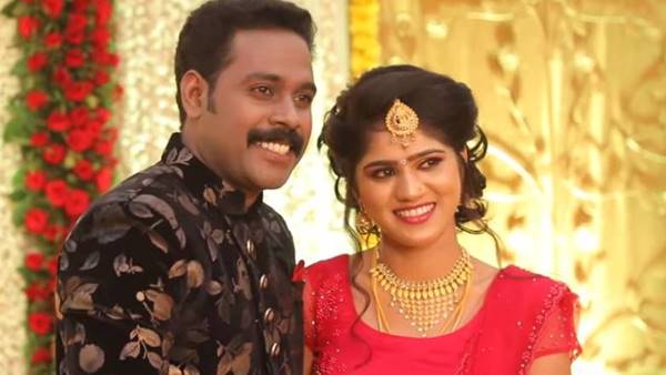 Actor Senthil Krishna Opens Up About His Love Story With Wife Akhila ...