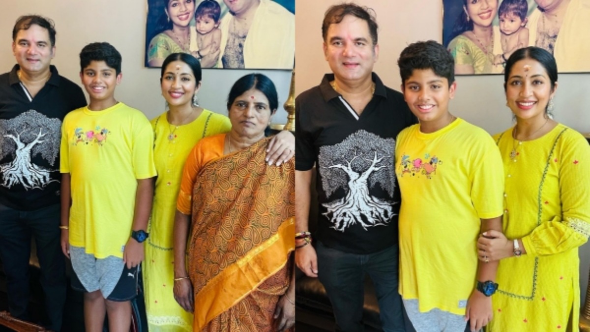 After A While Actress Navya Nair Shared Her Photo With Husband Santhosh ...